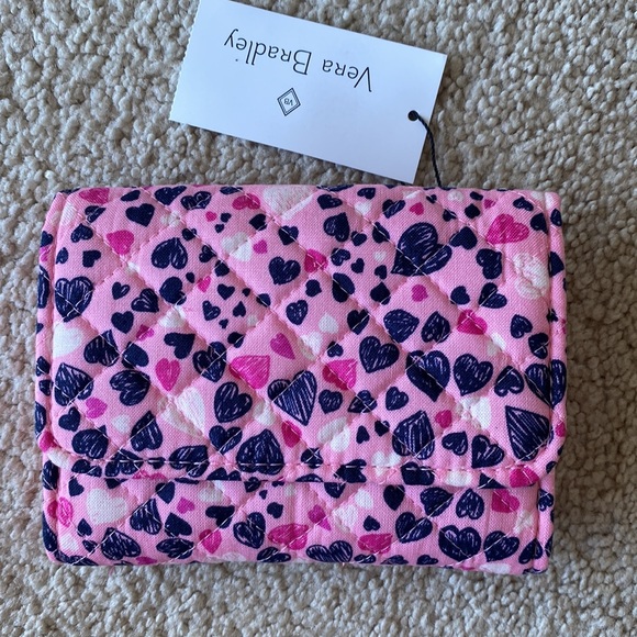 Vera Bradley | Bags | Vera Bradley Rfid Riley Compact Wallet Nwt Love ...
